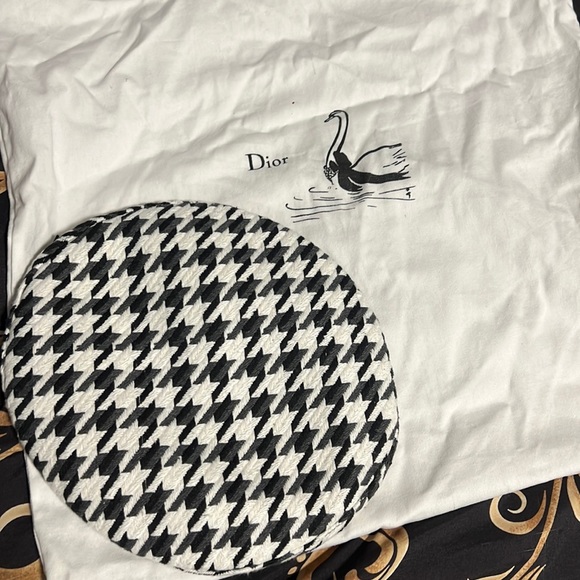 Accessories | Houndstooth Burette Hat | Poshmark